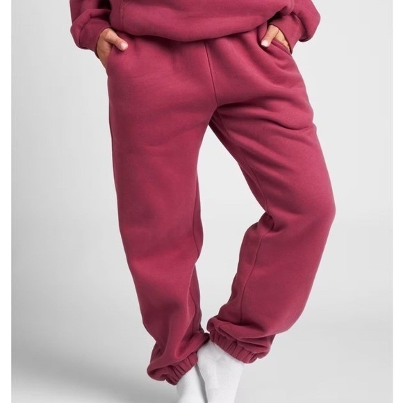 Comfrt | Pants | Comfrt Travel Essentials Sweatpants Berry Size 2xl New ...
